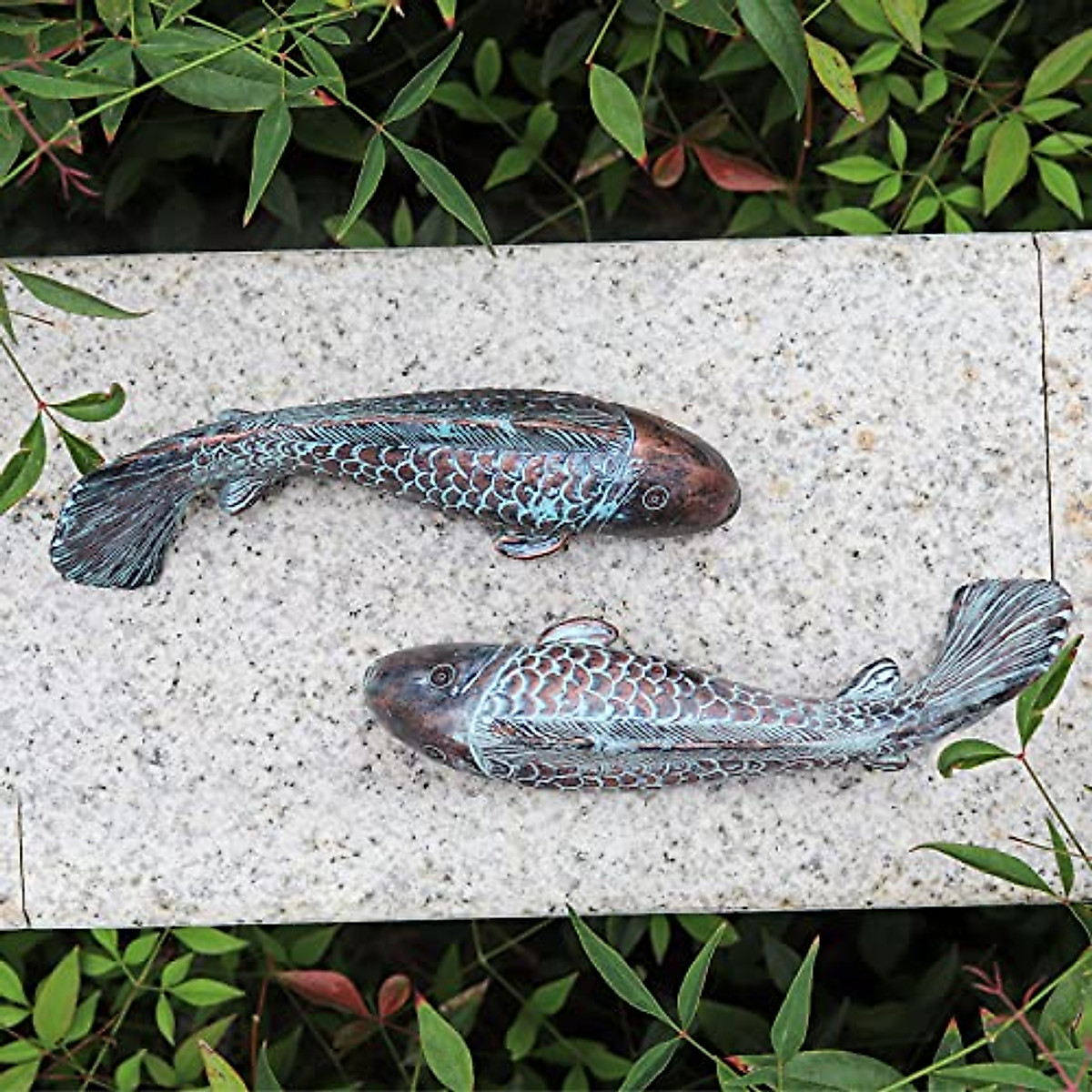 Koi Fish Decor, Luminous Outdoor Garden Fish Statues, Antique Koi Fish Sculptures, Resin Koi Fish Yard Art Decor, Fish Sculptures for Garden Pots Outdoor Patio Yard Lawn Pond Decoration