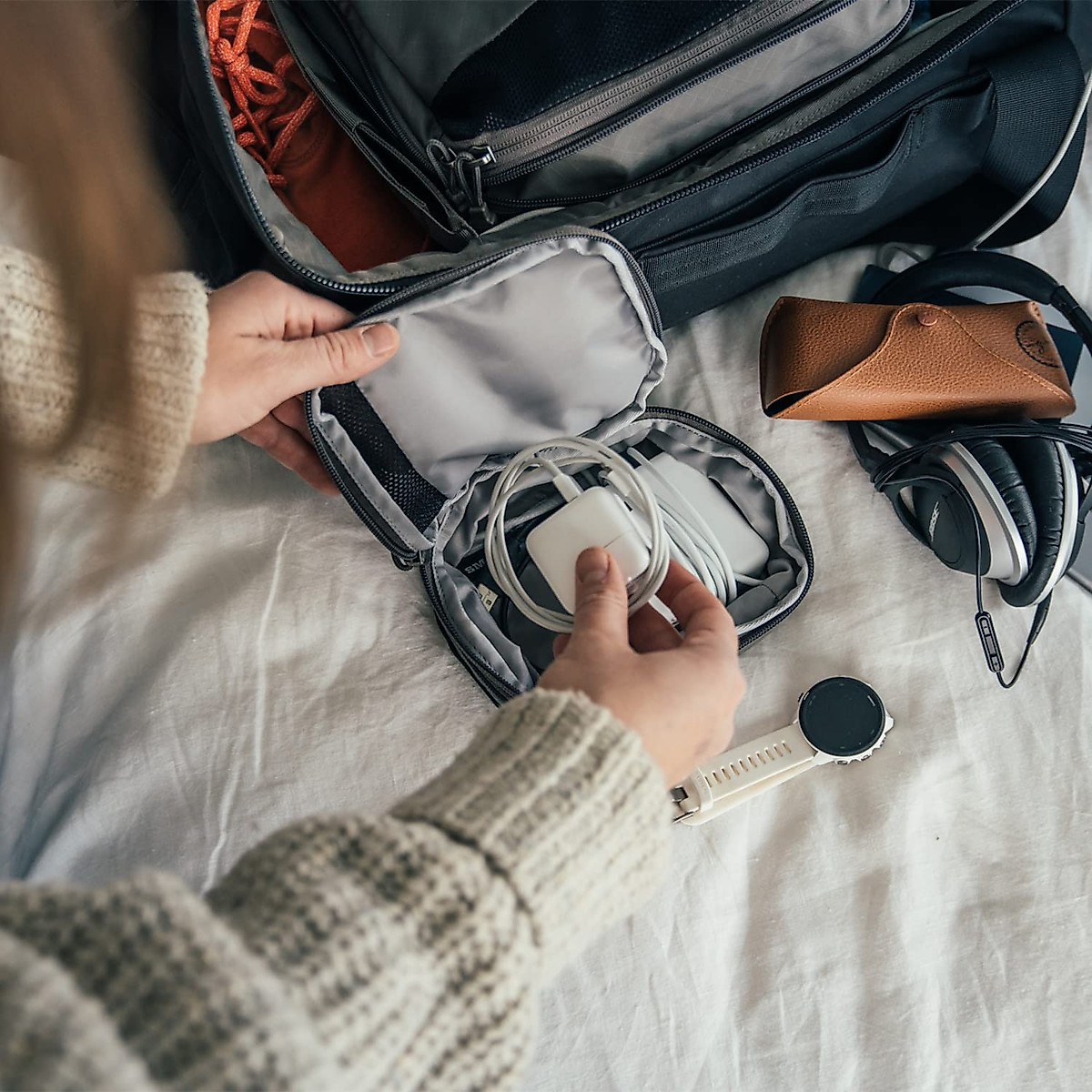 YETI Crossroads Packing Cube for YETI Bags, Duffels, and Luggage, Gray, Small