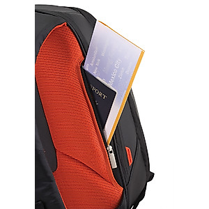 Logitech Kinetik 15.4 Backpack