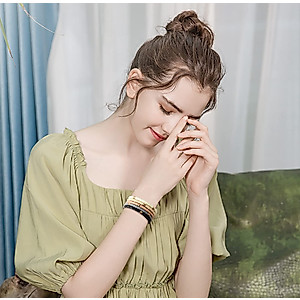 GOOJIDS Surfer Heishi Clay Bead Bracelets for Women Bohemian Stackable Gold Beaded Stretch Bracelets Elastic Layering Friendship Bracelets Boho Jewelry Gifts (B-New Surfer Color B)