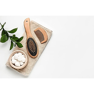 DecorRack 100 Cotton Balls, 100% Pure Cotton for Nail Polish and Make-Up Removal, Applying Oil Lotion or Powder, Perfect for Multi-Purpose Use, Soft and Absorbent (100 Count)