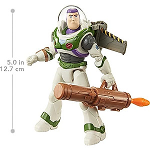 Mattel Lightyear Toys Action Figure & Accessories, Mission Equipped Buzz Lightyear Figure & Projectiles, Blasting Action