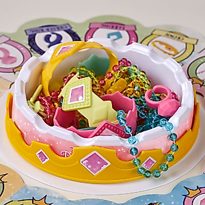 Hasbro Gaming Pretty Pretty Princess: Edition Board Game Featuring Disney Princesses, Jewelry Dress-Up Game for Kids Ages 5 and Up, for 2-4 Players