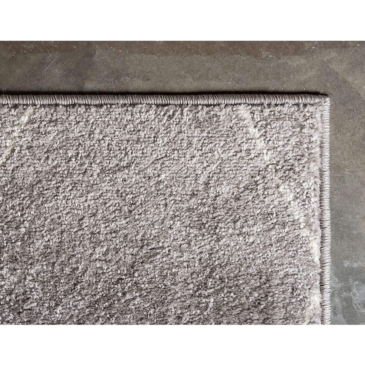 Unique Loom Trellis Frieze Collection Area Rug - Geometric (4' 1" x 6' 1", Light Gray/ Ivory)