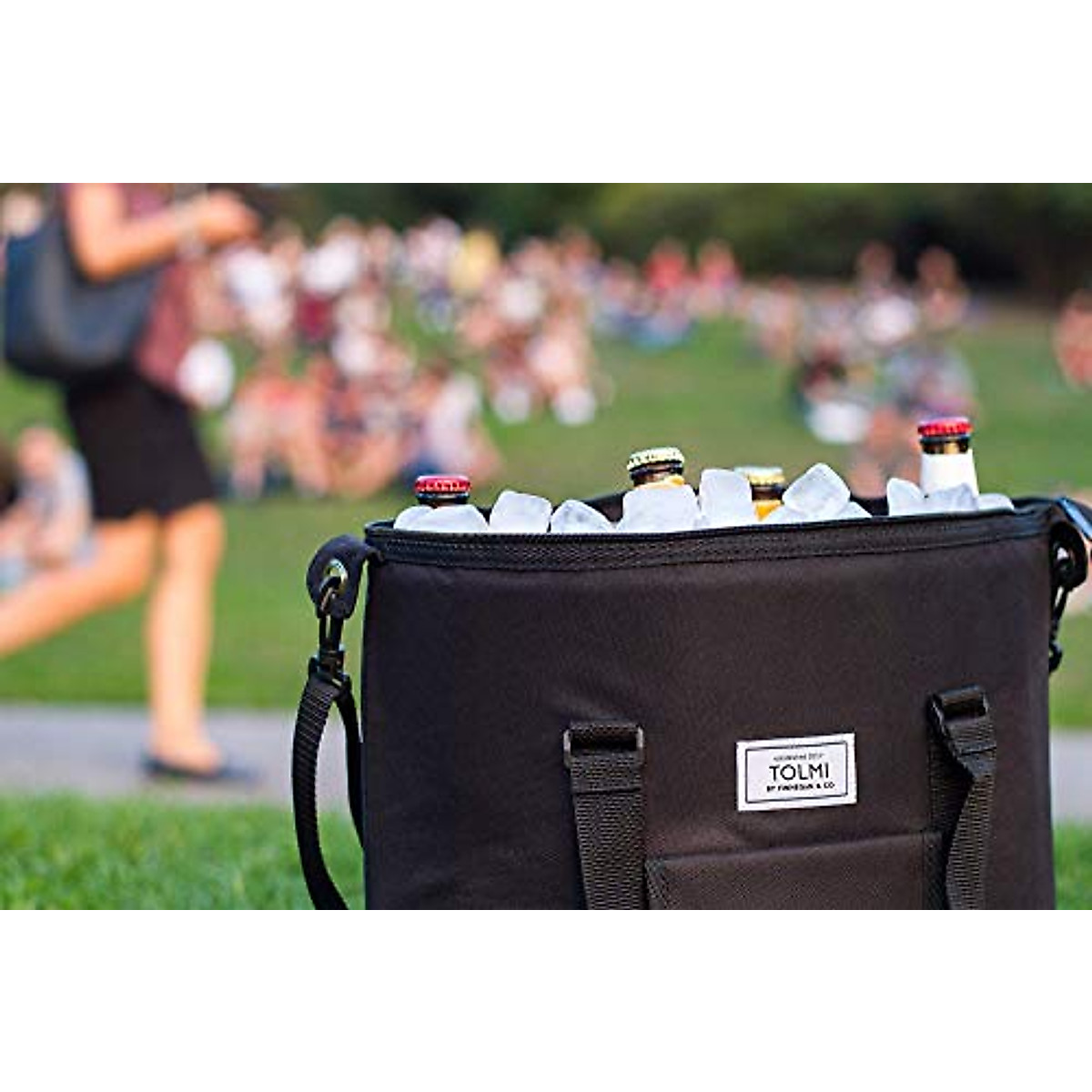 KRYO Insulated Portable Tote Bag Large picnic lunch cooler bag - Mens and Womens oversized travel totes with shoulder strap - Thermal Insulation coolers for cold food, beverages and wine (Black)