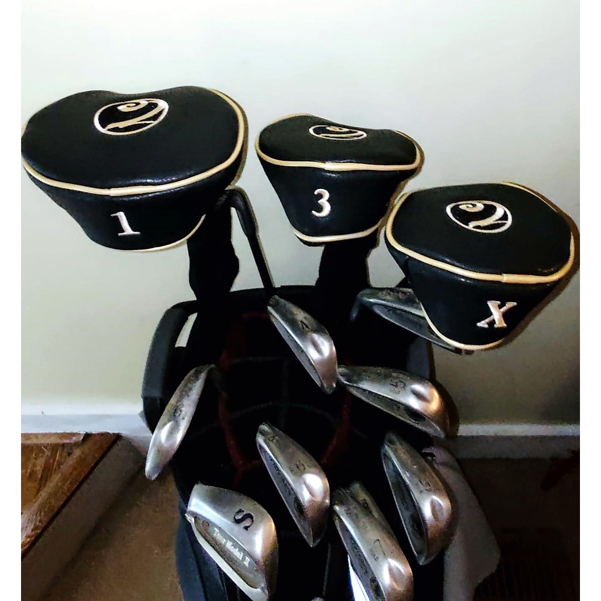 LONGCHAO Golf Head Covers 3pcs Set, Driver Fairway Wood Headcovers, Vintage PU Headcovers for Golf Club (golden-black)