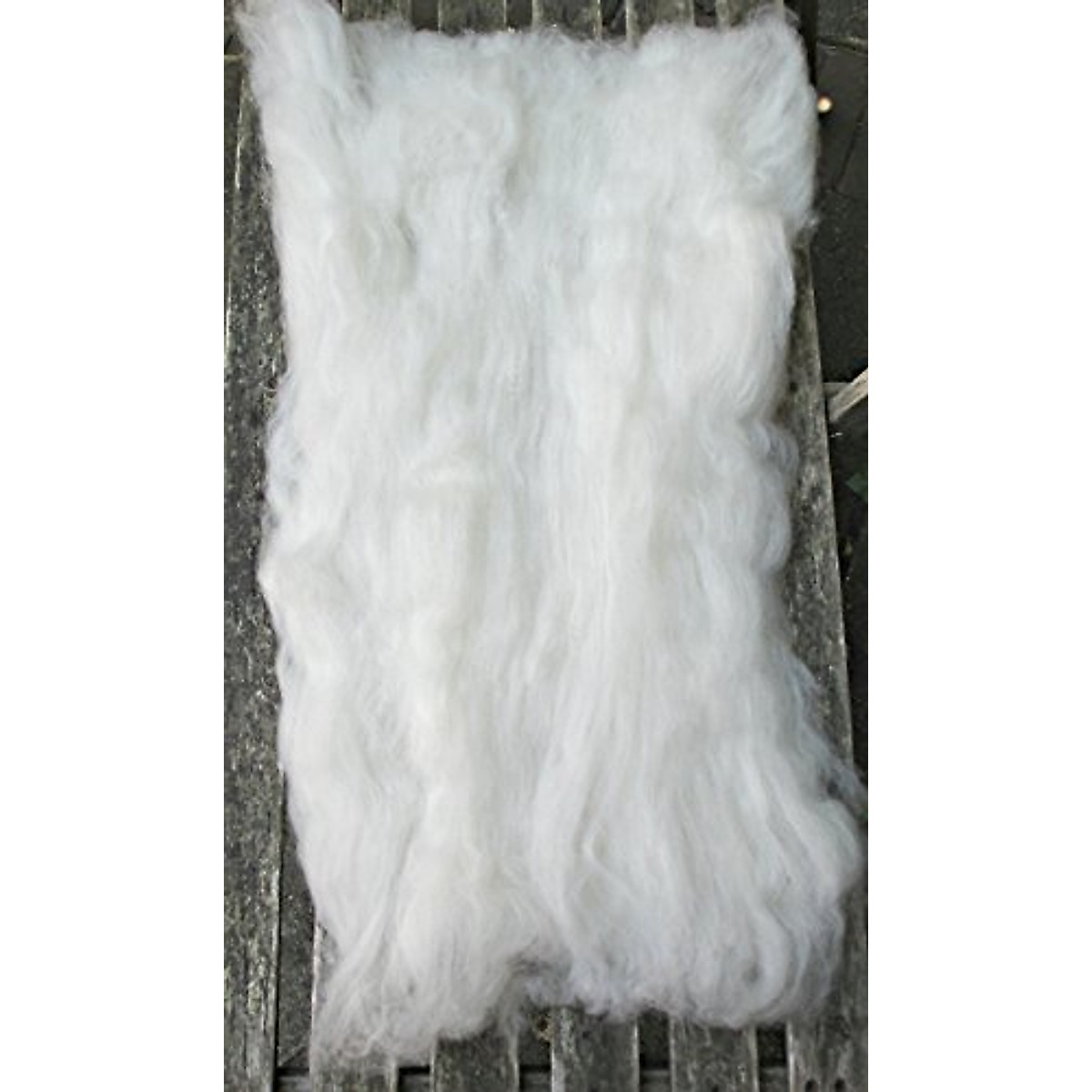 Soft and Fluffy Merino Cloud Basket Filler for Newborn Photography