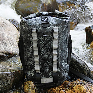 Rockagator Firebreak Ultralight 25-Liter Waterproof Backpack (Black/Green, 25 Liter)