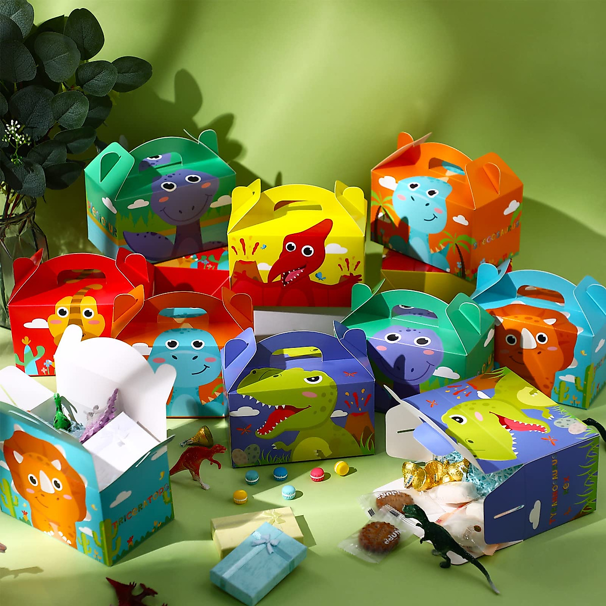 24 Pcs Dinosaur Favor Boxes for Birthday Party Dinosaur Treat Boxes Dinosaur Theme Candy Goodie Boxes Party Favors for Boys Girls Kids Baby Shower Party Supplies, 6 x 3.5 x 3.5 Inch (Lovely Style)