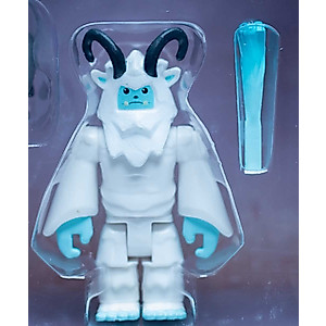 Roblox Classics Series 4 Twenty-One Piece Set 12 Exclusive Virtual Codes