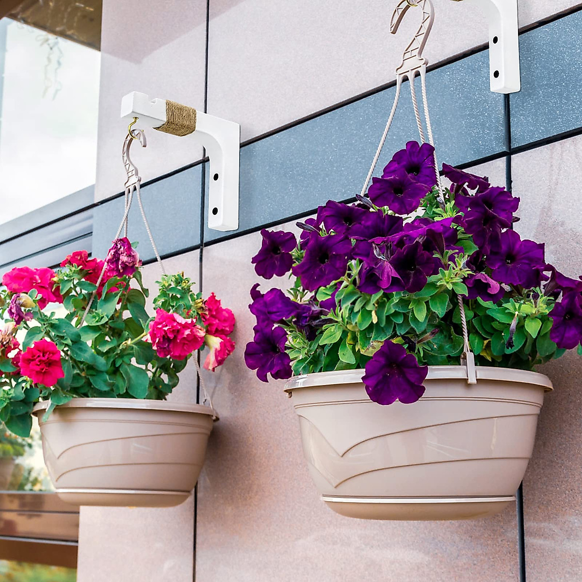 2 Pack Plant Hanger Hooks for Indoor Hanging Plants, Hanging Planters for Indoor Plants Farmhouse Wooden Hanging Basket Wall Hooks for Outdoor Flower Pots Lanterns Wind Chime Lights Garden Decoration