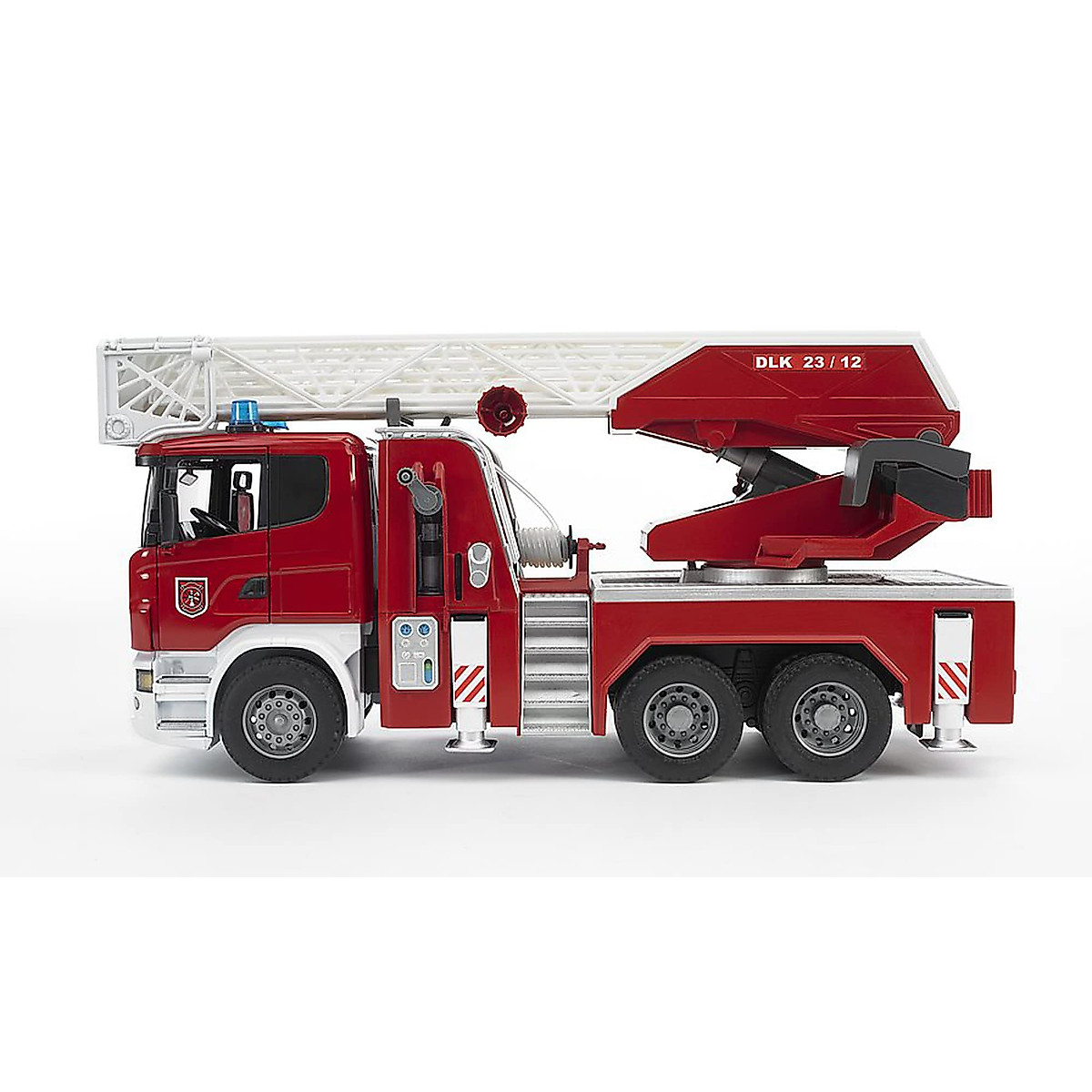 Bruder 03590 Scania R-Serie Fire Engine with Water Pump and L and S Module