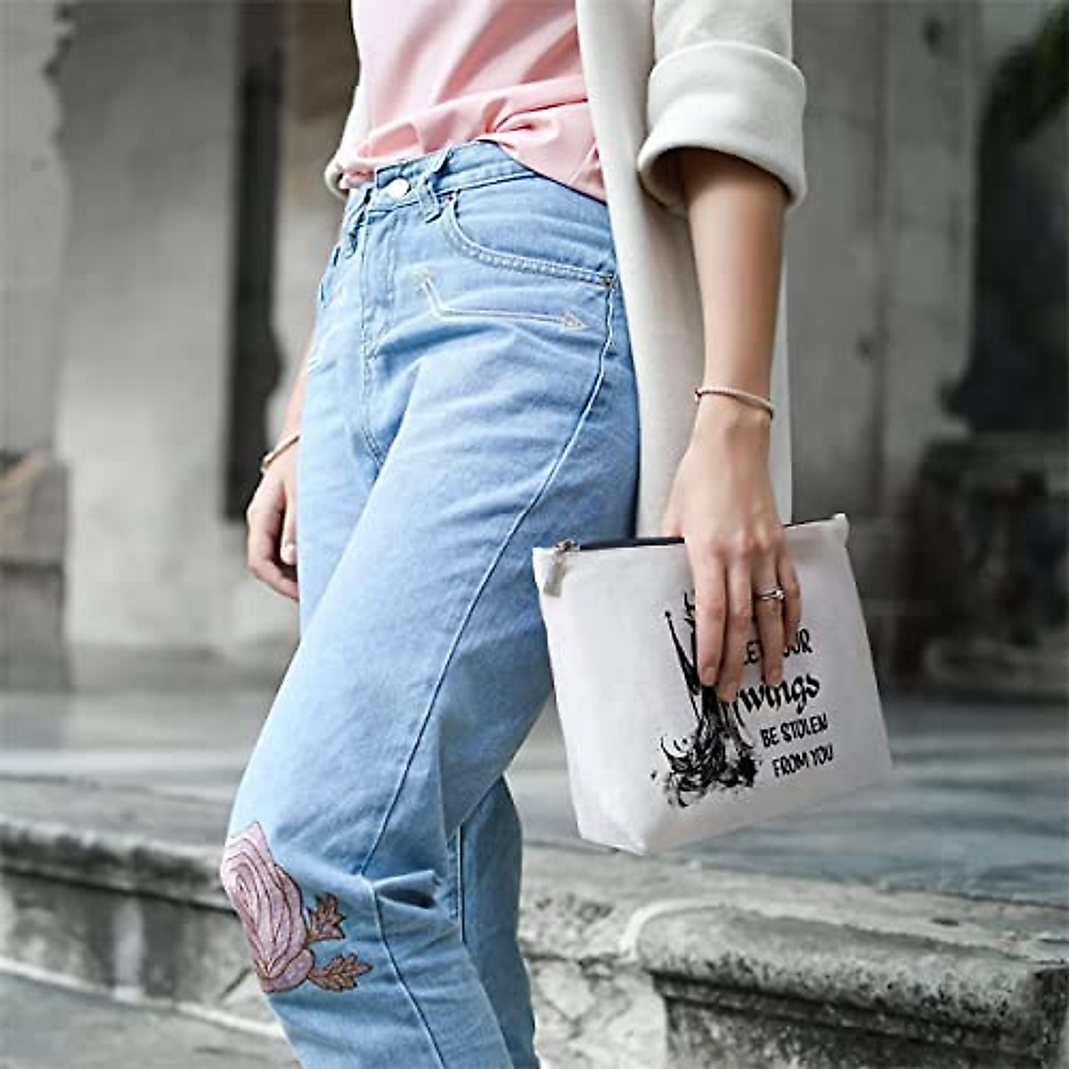 GevGuxLuo Friends Gift for Women, Inspirational Birthday Christmas Gifts for Her Best Friend Bestie Sister, Never Let Your Wings Be Stolen from You, Makeup Bag