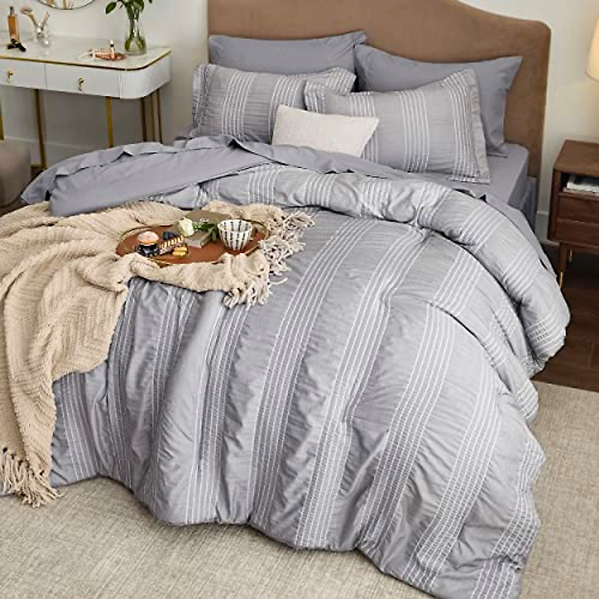 Bedsure Full/Queen Comforter Sets, 7 Pieces Bed in a Bag - Stripes Seersucker Bedding Set with Comforter, Flat Sheet, Fitted Sheet, Pillow Shams, Pillowcases