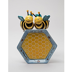 Appletree 2-Inch Ceramic Bee Salt and Pepper with Honeycombed Tray, Yellow