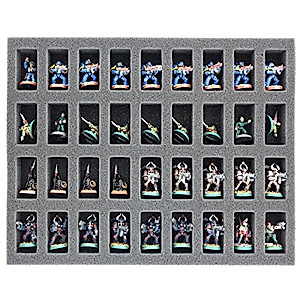 Feldherr Maxi Tanks and 108 Infantry Figure Case