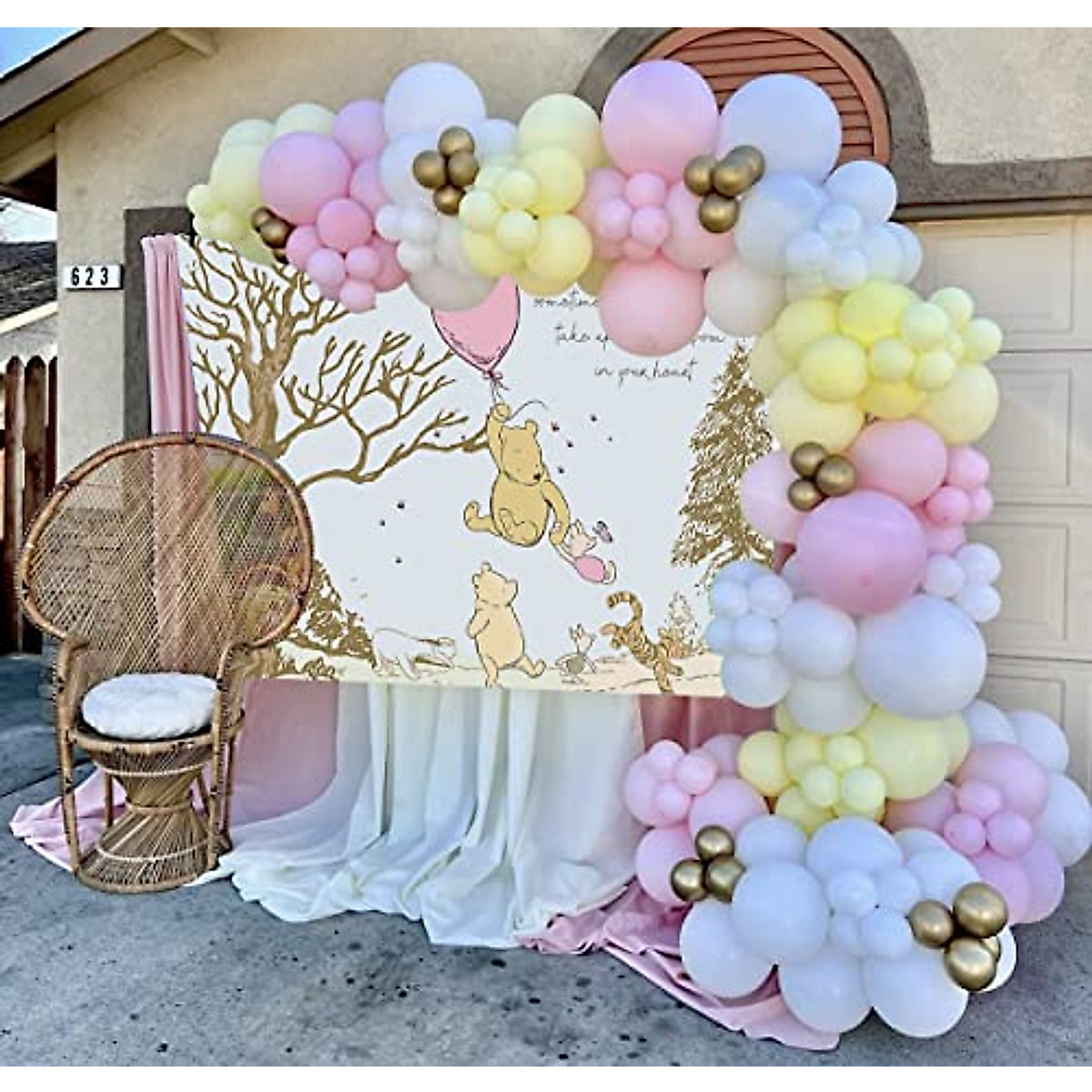 DMJ Classic Cartoon Bear Backdrop for Girls Birthday Party Pink Balloon Pooh Photograph Background Baby Shower Cake Table Decoration Background 7x5ft