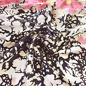 TONY & CANDICE Women's Graphic Print 100% Silk, Silk Scarf Square, 33X33 Inches (New White Pink Flowers)