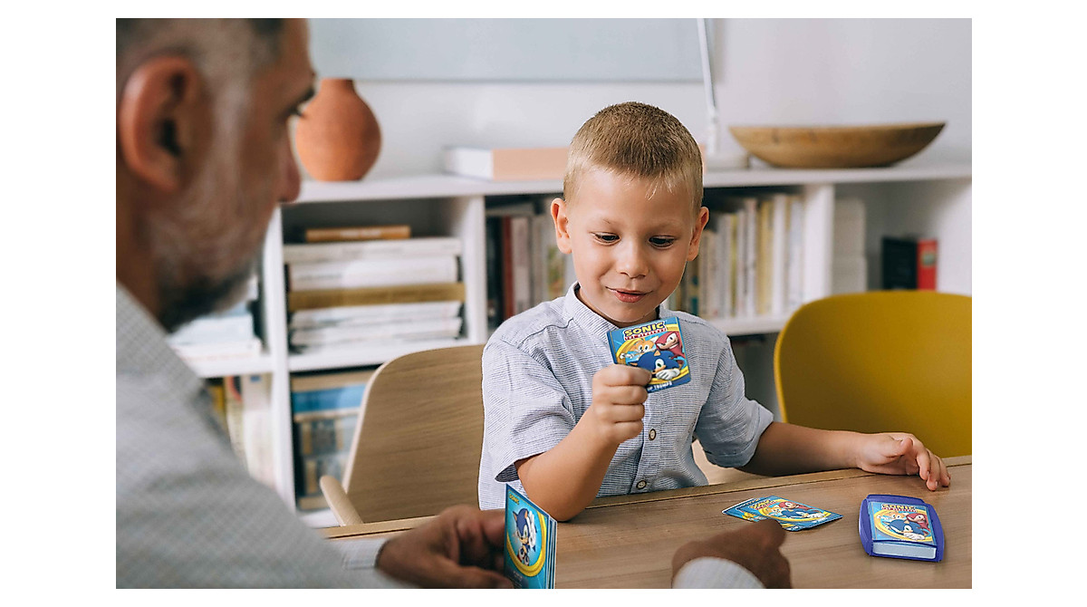 Top Trumps Sonic The Hedgehog Card Game - Fast & Fun
