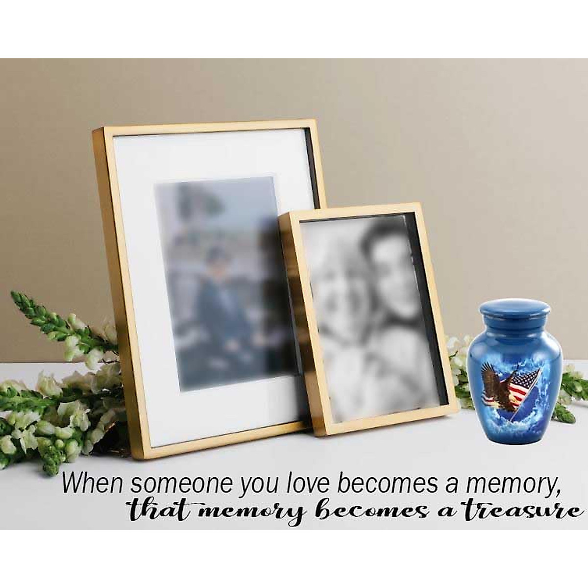 American Glory Keepsake Urn - American Flag with Eagle Mini Urn for Ashes - Token Urn - Patriotic Mini Jar - American Flag Soaring Eagle Sharing Urn with Premium Case & Velvet Bag (Keepsake)