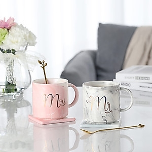 Housewarming Gift Set, 11pcs New Home Gift Set with Bamboo Cutting Board, Towels, Ceramic Mugs and Coasters, Gold Metal Spoons, Gift Set Basket for First/New Home Owner, Wedding, and Holidays