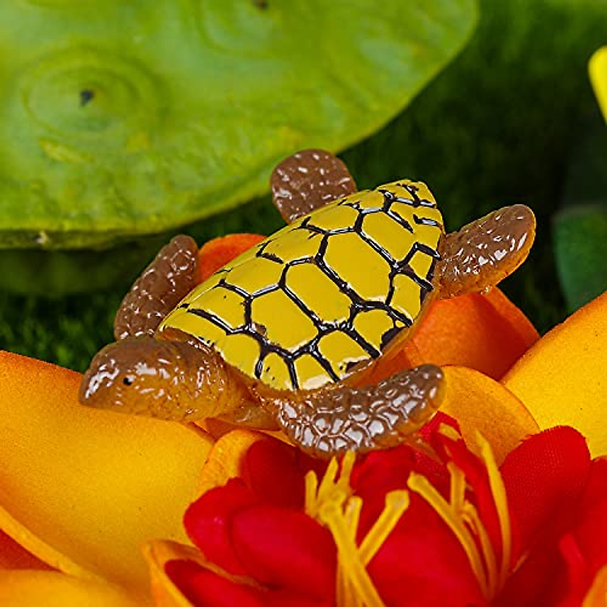 HAOYUNLAI 8 Pcs Miniature Beach Sea Turtle Resin Figurines，Fish Tank Decoration， DIY Craft Decoration Fairy Garden Dollhouse Landscape Decor Ornament