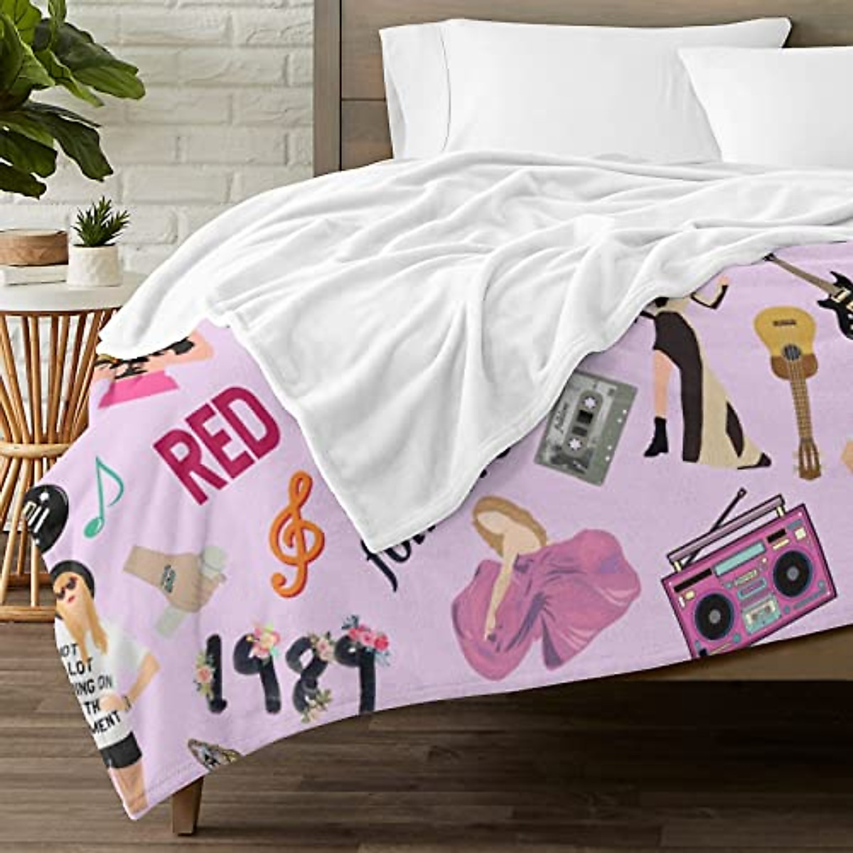 Grreiul Music Album Cover Taylor Throw Blanket 50"x40"​Fleece Bedding Birthday Women Adults Travelblankets for Bed Best Gifts for Fans Bedroom Party