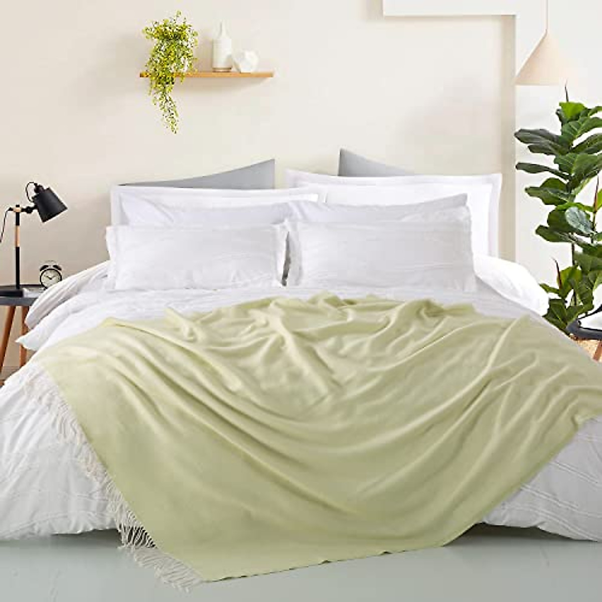 Panku Decorative Herringbone Faux Cashmere Blanket Throw with Fringe, Lightweight Soft Cashmere Like Chevron Throw Blanket with Tassels for Couch Sofa Chair, Farmhouse Boho Blanket 50x60 Sege Green