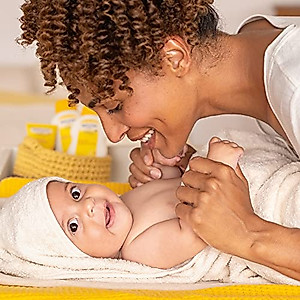 Weleda Baby Calendula Diaper Cream, 2.8 Fluid Ounce, Plant Rich Protection with Calendula, Chamomile, Sweet Almond Oil, Lanolin and Zinc Oxide