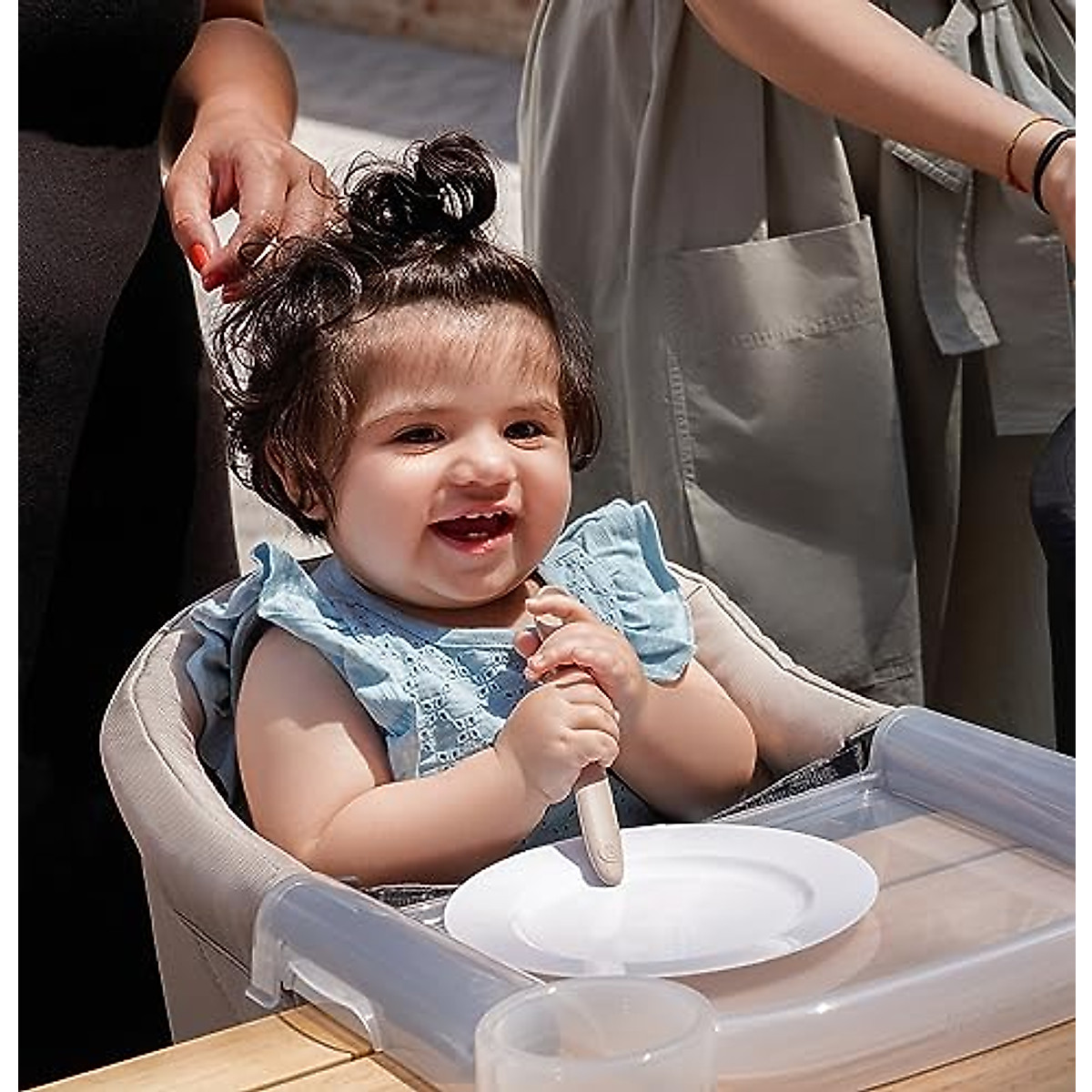 Inglesina Fast Table Chair - Award-Winning Baby High Chair for Eating & Dining - Compact, Portable & Foldable - Leaves No Scratches - for Babies 6-36 Months & 1-3 Year Old Toddler - Cream