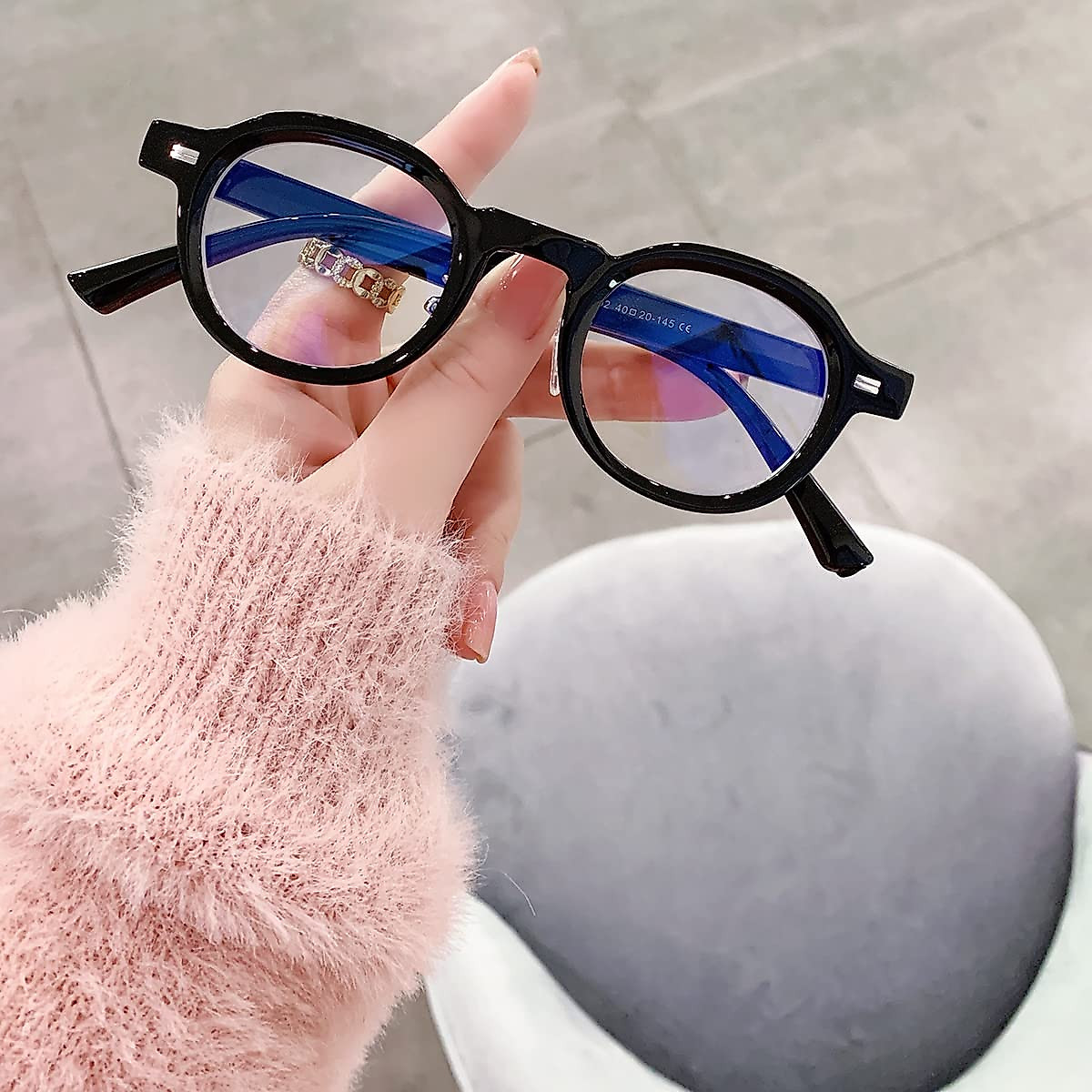 JOVAKIT Trendy Round Blue Light Blocking Glasses for Women Men Retro Vintage Circle Style Non-prescription Computer Glasses (Black+Transparent)