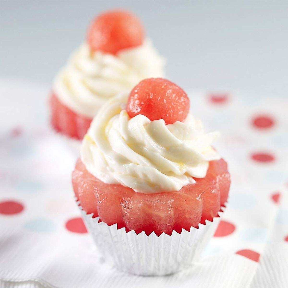 Gifbera White Metallic Foil Cupcake Liners Standard Size Baking Cups, 200-Count