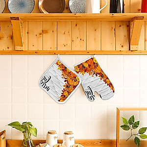 Hello Fall Oven Mitts and Pot Holder Set, Thermal Insulation Kitchen Oven Glove and Anti-Slip Potholder for Cooking, BBQ, Microwave, Grilling - Retro Farmhouse Pumpkins Leaves Wooden Grain