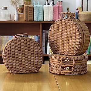 Rattan Suitcase Basket, Vintage Retro Woven Imitation Rattan Suitcase, Round Wicker Storage Box with Handles, Perfect for Camping, Home Decor, Gift Packaging Souvenir, Brown (L)