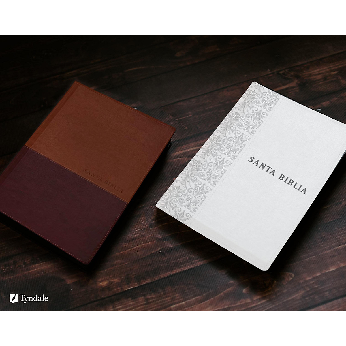 Santa Biblia NTV, Edición personal, letra grande, DuoTono (SentiPiel, Café/Café claro, Letra Roja) (Spanish Edition)