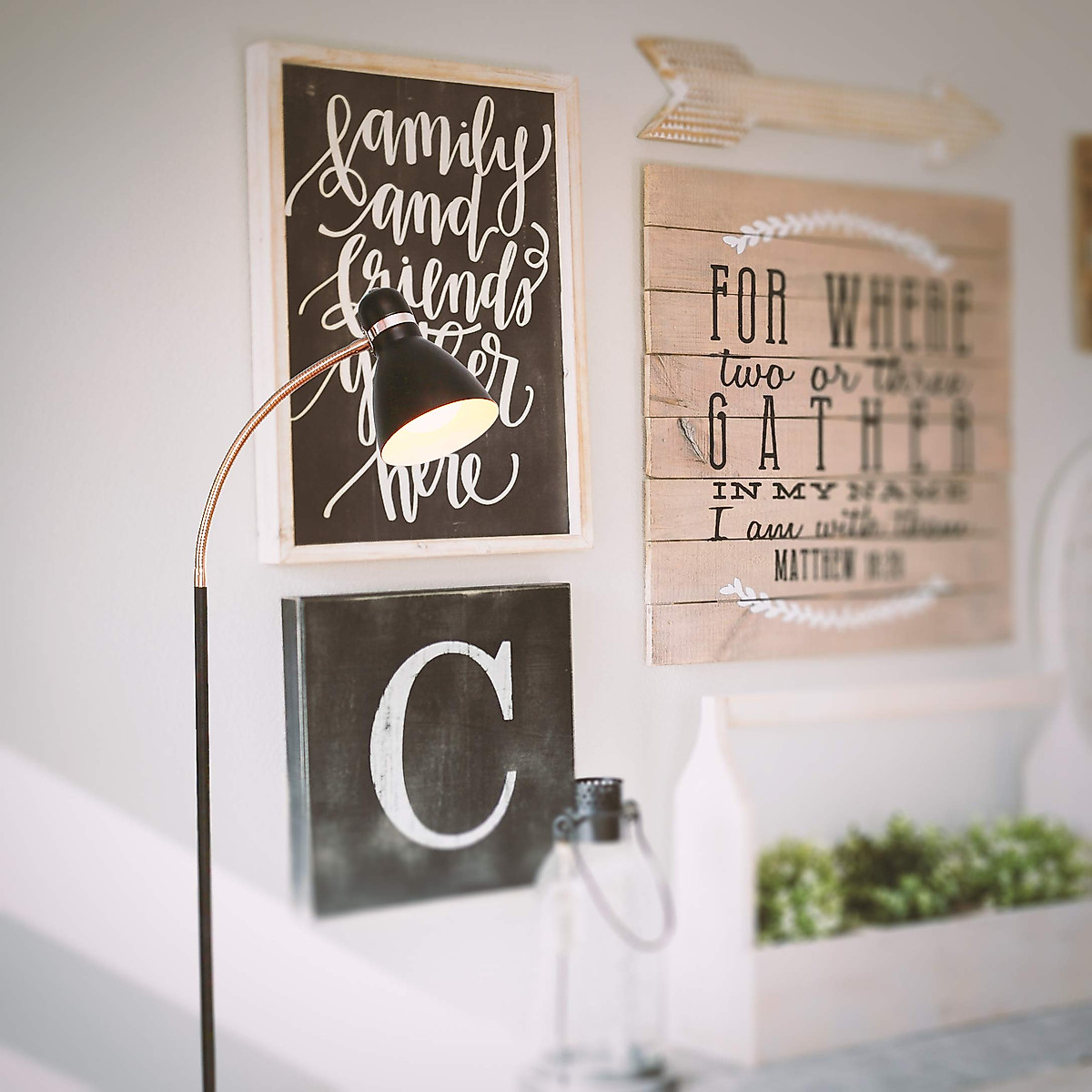 Brightech Avery Floor Lamp, Dimmable Standing Lamp with Sturdy Base for Bedroom Reading, Modern LED Lamp for Living Rooms, Tall Tree Lamp for Offices, Great Living Room Decor - Brass