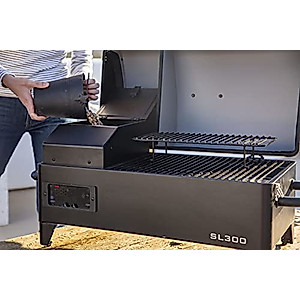 Louisiana Grills LG300SL Portable Pellet Grill, Black, Small