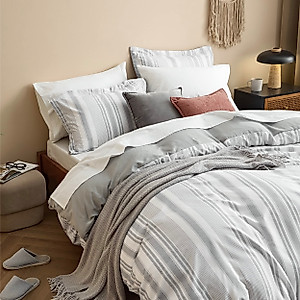 Bedsure Duvet Cover King Size - Reversible Striped Duvet Cover Set with Zipper Closure, 3 Pieces Grey Bedding Set with 8 Corner Ties and 2 Pillow Shams 20"x36"