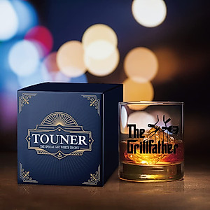 TOUNER The GrillFather Whiskey Glasses, Funny Grilling Gifts For Men Dad Uncle Grandpa, BBQ Present For Man, Cooking Gift For Dad, Funny Birthday Gift For New Dad Daddy Stepdad