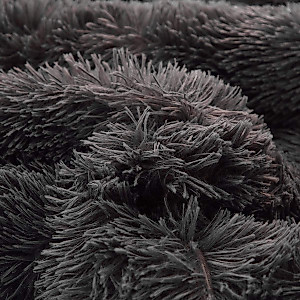 UOZZI BEDDING Black Faux Fur Comforter Set Queen 3 Pieces - 1 Black Shaggy Comforter Set 90x90 and 2 Pillowcases, Ultra Soft and Easy Care Luxury Plush Shaggy Duvet Set