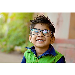 Snip-its 3 in 1 Tangy Apple Kids Body Wash, Shampoo, and Conditioner 10oz | Kids Shampoo and Hair Conditioner - Natural Baby Shampoo - Great for Swimmers - Made in the USA | Salon Quality Kid Friendly