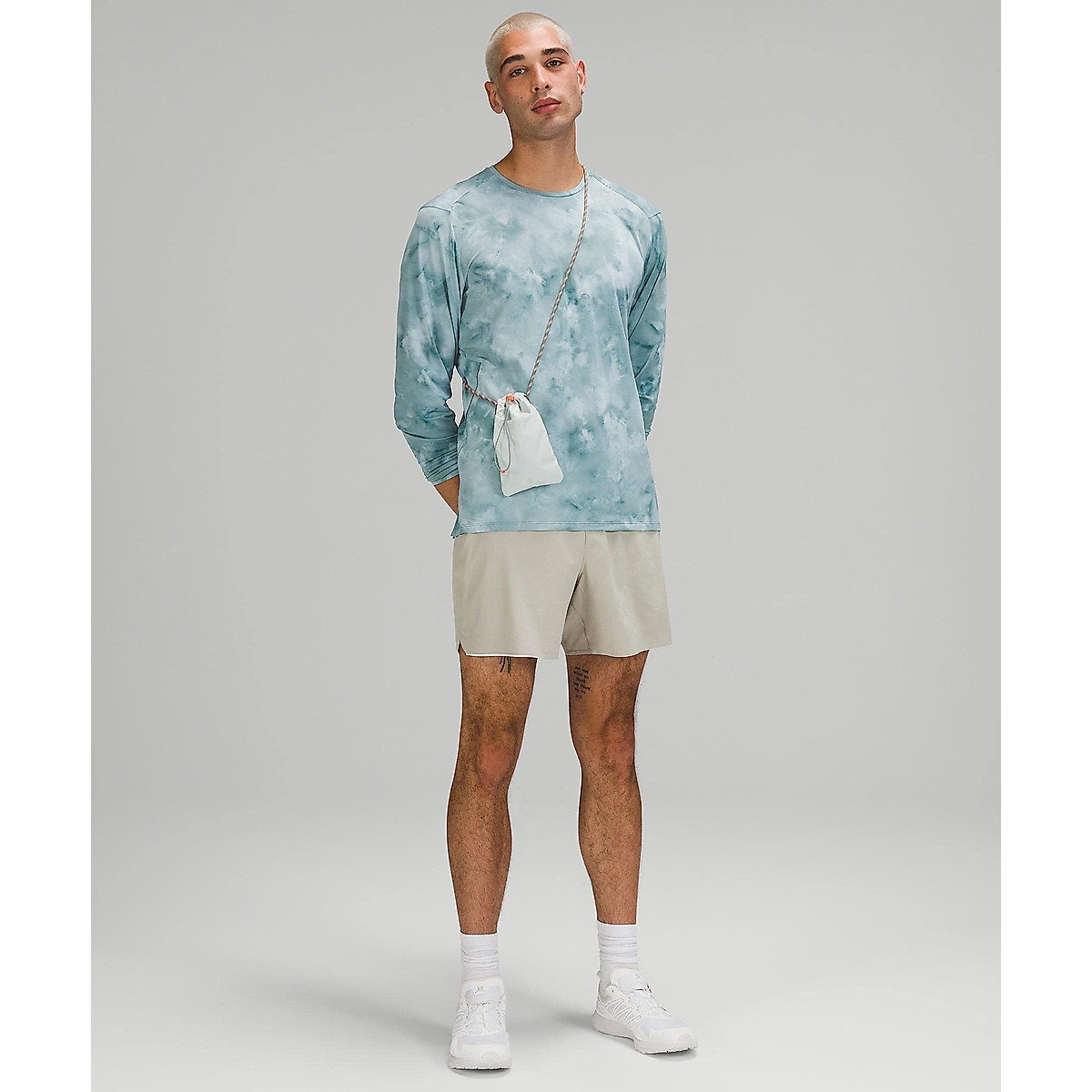 Lululemon Play Forward Crossbody Pouch (Ocean Air/Tidewater Teal/Highlight Orange)