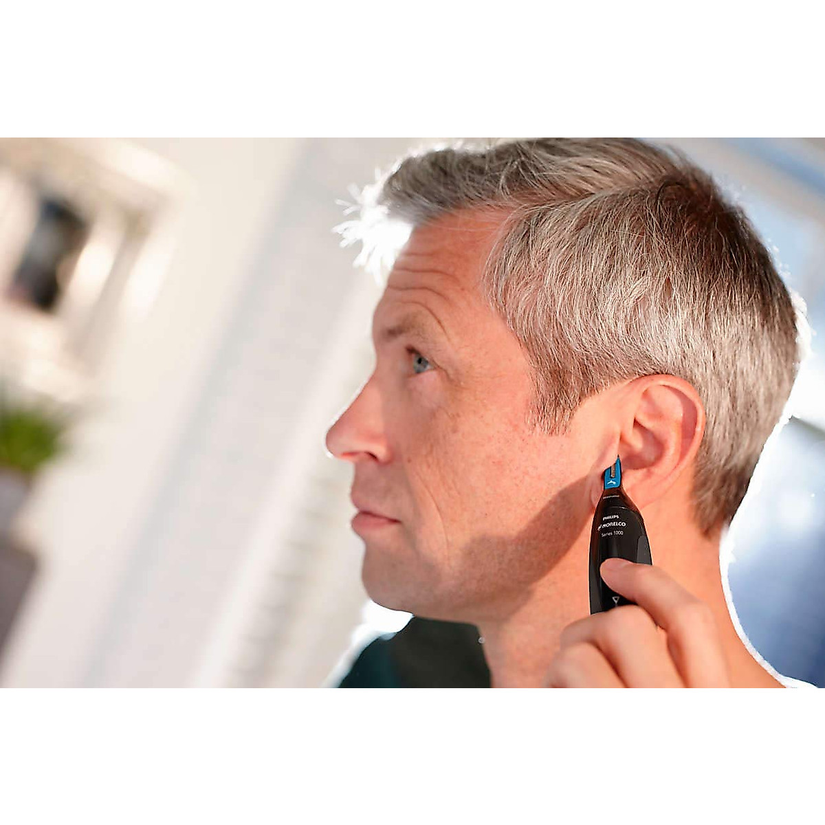 Philips Norelco Series 1000 Nosetrimmer NT1700 for Nose, Ear and Eyebrow Hair Trimming with ProtecTube Technology & Ultra Precise and Sharp Cutting Slots - (Unboxed)