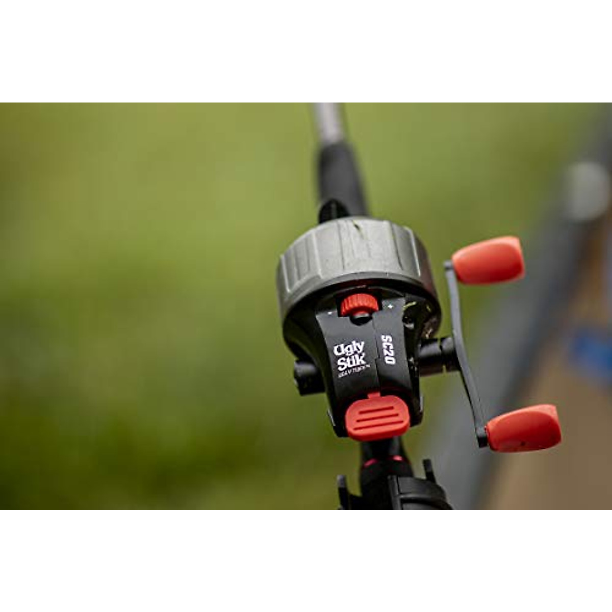 Ugly Stik Ugly Tuff Spincast Spincast Reel, Size 20, 3 Stainless Steel Ball Bearing System, Teflon Twin Cam Drag, Max of 14lb | 6.4kg, Black