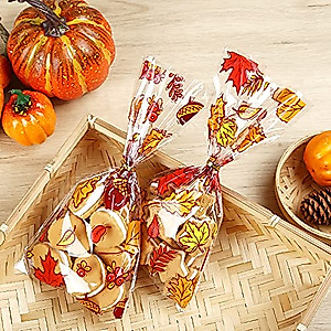 Kesote 100 Pieces Fall Thanksgiving Cellophane Treat Bags, Clear Pumpkin Maple Leaf Goodie Candy Treat Bags Bulk with Twist Ties for Thanksgiving Autumn Fall Party Favor Supplies