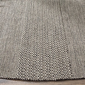 SAFAVIEH Montauk Collection Area Rug - 6' Round, Ivory & Anthracite, Handmade Flat Weave Boho Farmhouse Cotton Tassel Fringe, Ideal for High Traffic Areas in Living Room, Bedroom (MTK330N)