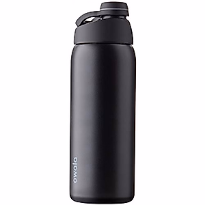 Owala Twist Insulated Stainless Steel Water Bottle for Sports and Travel, BPA-Free, 32-Ounce, Very, Very Dark