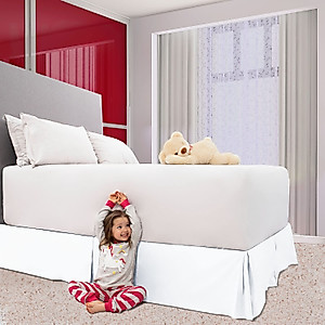 Mellanni Bed Skirt Twin Size - Bed Skirting - 15-Inch Tailored Drop Pleated Dust Ruffle - Hotel Luxury Bedding - Wrinkle, Fade, Stain Resistant - 1 Bedskirt (Twin, White)