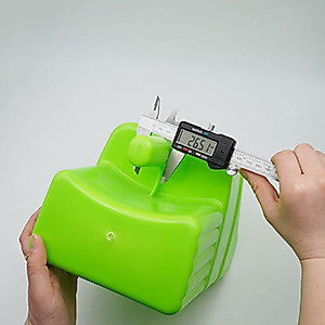 Plastic Enclosed Feed Scoop Heavy Duty Durable Stackable Feeding Scoop Large Capacity Farm Supplies For Sorting Seed Plastic Utility Scoop