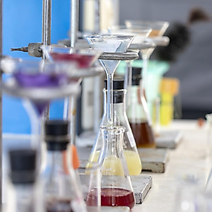 PATIKIL 50mm Glass Funnel, 2 Pack Short Stem Scientific Borosilicate Glass Heavy Wall Funnel for Filling Water Bottle Home Lab Kitchen Use